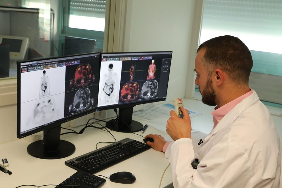 Installation du nouveau Tep Scan - GHR Mulhouse Sud Alsace