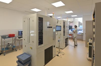 Pour optimiser le circuit du médicament, la pharmacie du GHRMSA peut ...